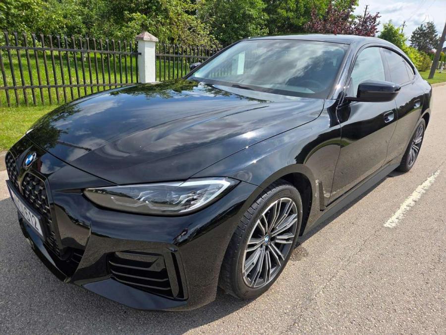Melns BMW 420 Gran Coupe 2023 Viļņa, ar dzinēja tilpumu 2.00 L un nobraukumu 133 tūkst. km par 26999 €, foto 1 vietnē AUTOMOTO.COM.LV