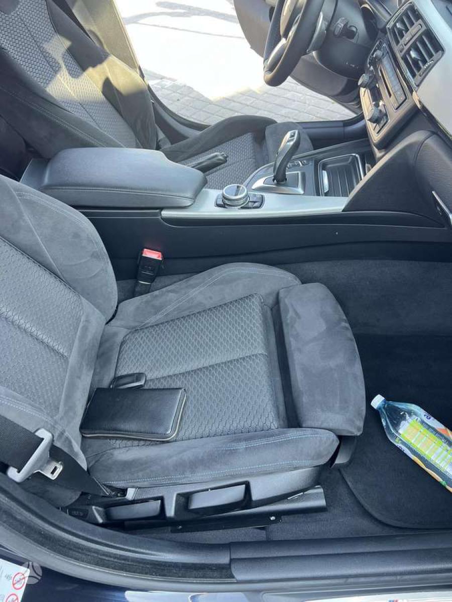 Blue BMW 420 Gran Coupe 2014 in Vilnius, with an engine capacity of 2.00 L and mileage of 309 thousand km for 10650 €, photo 18 on AUTOMOTO.COM.LV