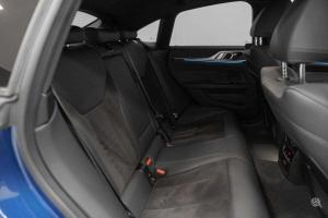 Blue BMW 420 Gran Coupe 2023 in Vilnius, with an engine capacity of 2.00 L and mileage of 116 thousand km for 36900 €, photo 10 on AUTOMOTO.COM.LV