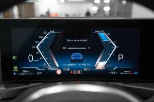 Blue BMW 420 Gran Coupe 2023 in Vilnius, with an engine capacity of 2.00 L and mileage of 116 thousand km for 36900 €, photo 18 on AUTOMOTO.COM.LV