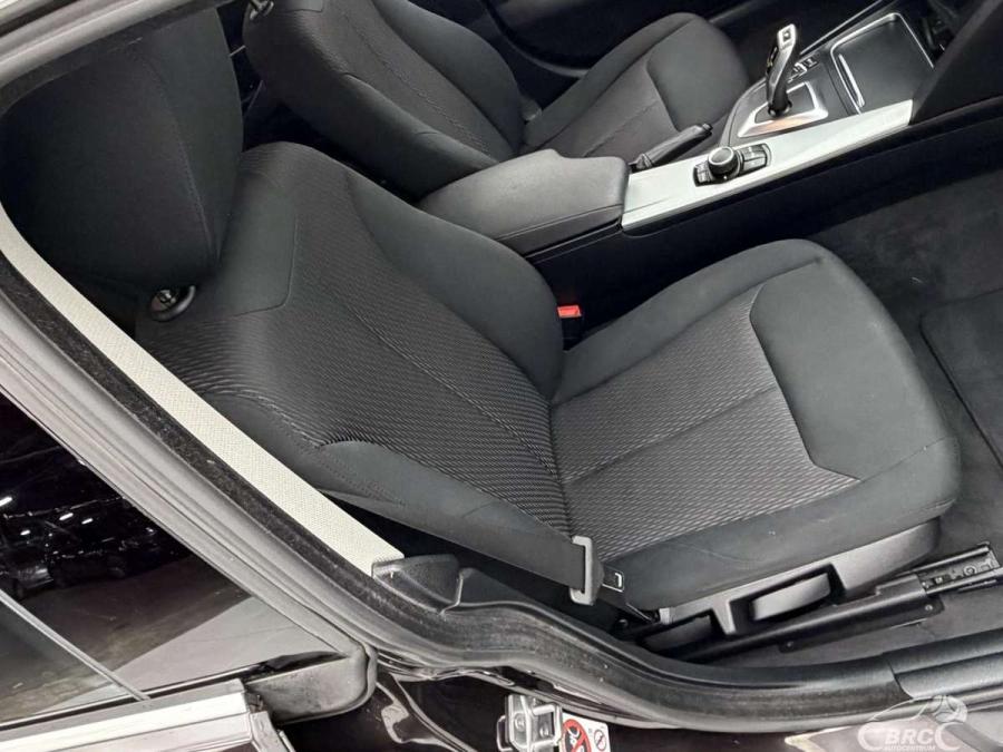 Brown BMW 420 Gran Coupe 2016 in Vilnius, with an engine capacity of 2.00 L and mileage of 131 thousand km for 14500 €, photo 7 on AUTOMOTO.COM.LV