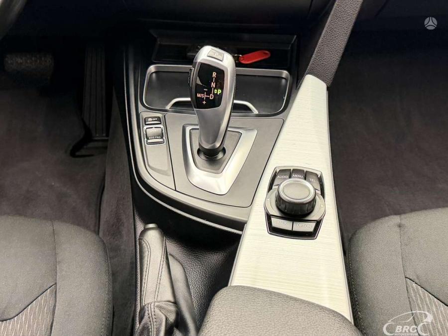 Brown BMW 420 Gran Coupe 2016 in Vilnius, with an engine capacity of 2.00 L and mileage of 131 thousand km for 14500 €, photo 19 on AUTOMOTO.COM.LV