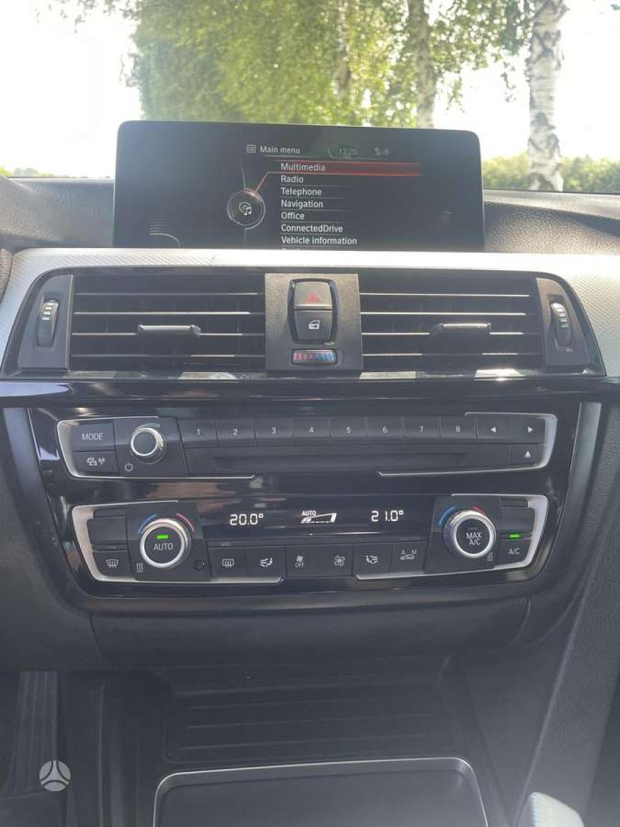 Pelēks BMW 420 Gran Coupe 2015 Raseiniai, ar dzinēja tilpumu 2.00 L un nobraukumu 380 tūkst. km par 12800 €, foto 11 vietnē AUTOMOTO.COM.LV
