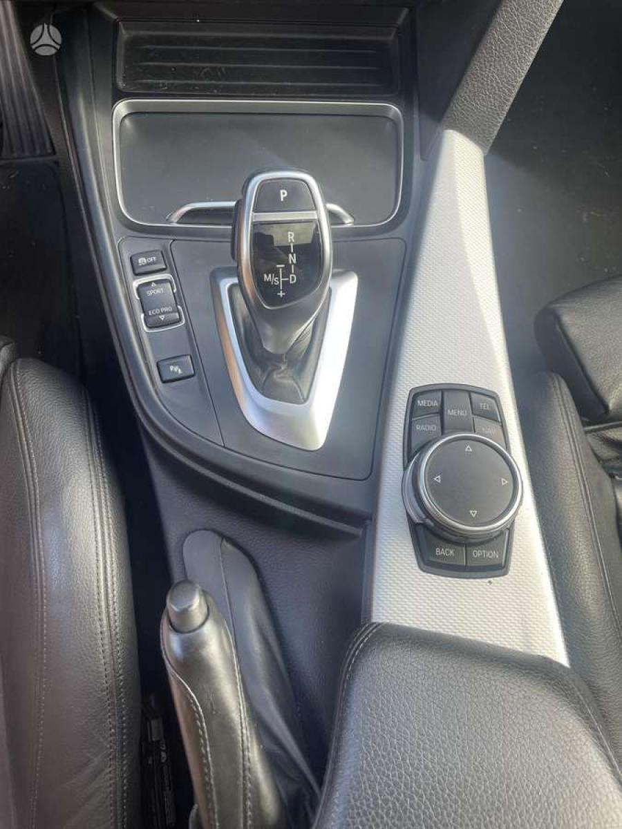 Pelēks BMW 420 Gran Coupe 2015 Raseiniai, ar dzinēja tilpumu 2.00 L un nobraukumu 380 tūkst. km par 12800 €, foto 12 vietnē AUTOMOTO.COM.LV