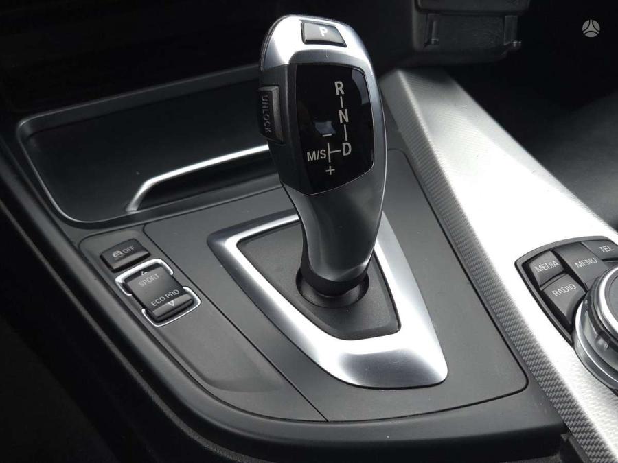 Pelēks BMW 420 Gran Coupe 2016 Kauņa, ar dzinēja tilpumu 2.00 L un nobraukumu 300 tūkst. km par 12750 €, foto 17 vietnē AUTOMOTO.COM.LV