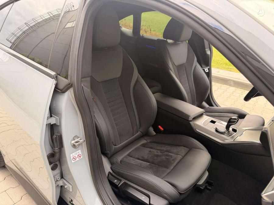 Grey BMW 420 Gran Coupe 2022 in Vilnius, with an engine capacity of 2.00 L and mileage of 61 thousand km for 39500 €, photo 29 on AUTOMOTO.COM.LV