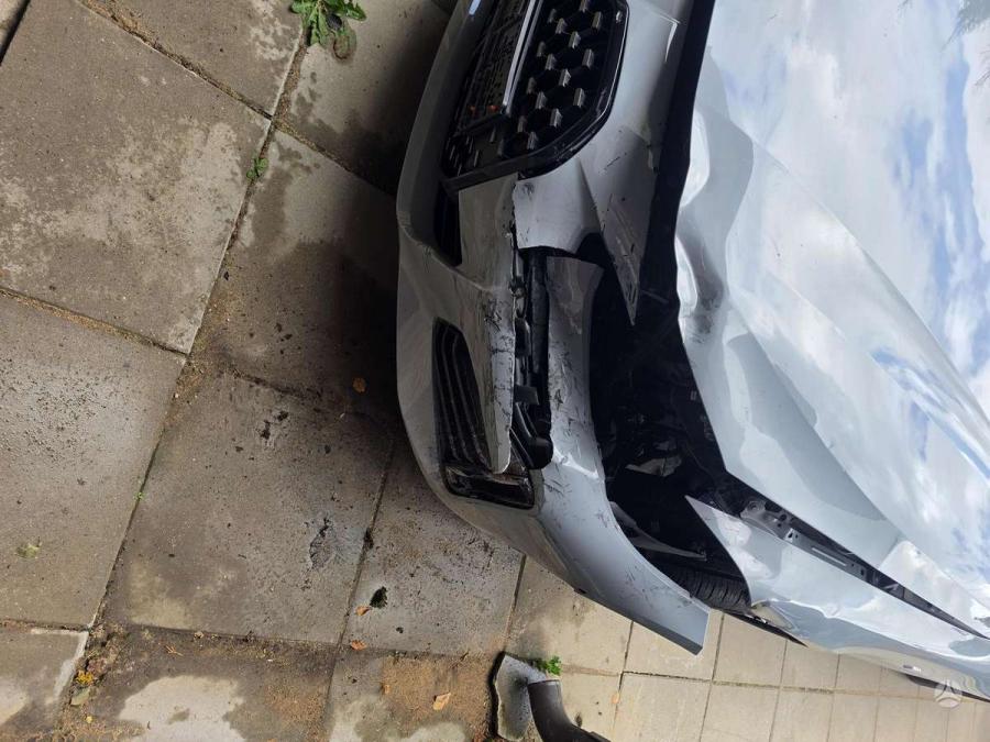 Grey BMW 420 Gran Coupe 2022 in Vilnius, with an engine capacity of 2.00 L and mileage of 90 thousand km for 21900 €, photo 11 on AUTOMOTO.COM.LV