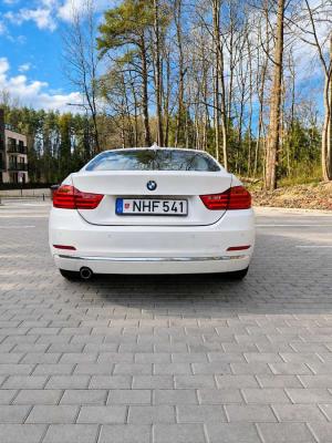 White BMW 420 Gran Coupe 2014 in Vilnius, with an engine capacity of 2.00 L and mileage of 265 thousand km for 11700 €, photo 8 on AUTOMOTO.COM.LV
