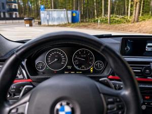 White BMW 420 Gran Coupe 2014 in Vilnius, with an engine capacity of 2.00 L and mileage of 265 thousand km for 11700 €, photo 9 on AUTOMOTO.COM.LV