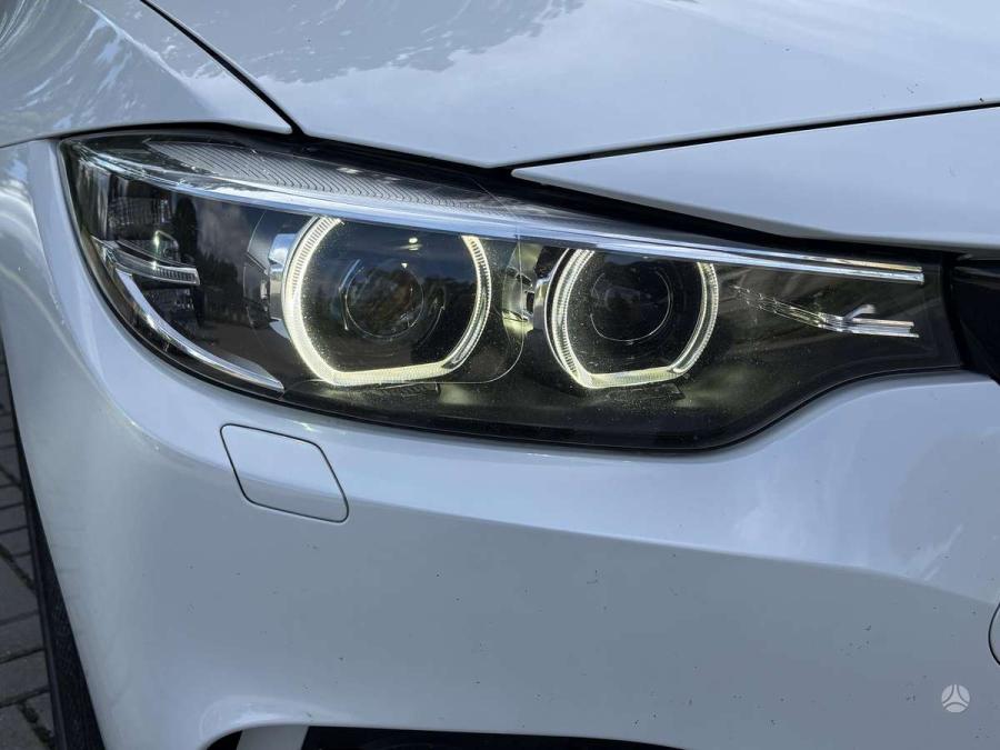 White BMW 420 Gran Coupe 2018 in Kaunas, with an engine capacity of 2.00 L and mileage of 216 thousand km for 15350 €, photo 10 on AUTOMOTO.COM.LV