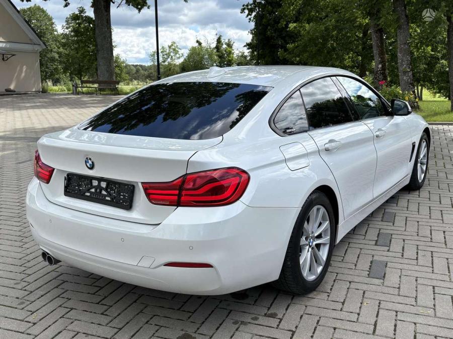 White BMW 420 Gran Coupe 2018 in Kaunas, with an engine capacity of 2.00 L and mileage of 216 thousand km for 15350 €, photo 13 on AUTOMOTO.COM.LV