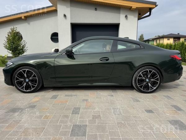 Green BMW 420 2021 in Jelgava, with an engine capacity of 2.00 L and mileage of 93 thousand km for 32500 €, photo 2 on AUTOMOTO.COM.LV