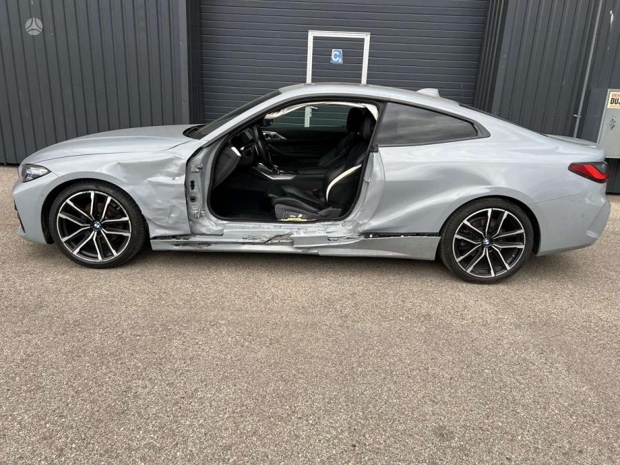 Pelēks BMW 420 2023 Alīta, ar dzinēja tilpumu 2.00 L un nobraukumu 81 tūkst. km par 19500 €, foto 14 vietnē AUTOMOTO.COM.LV