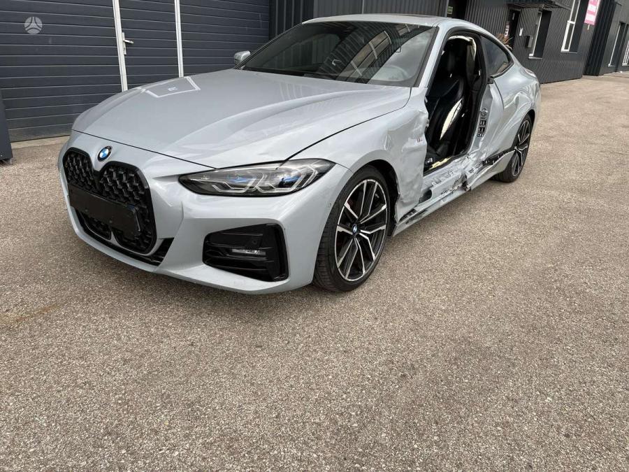 Grey BMW 420 2023 in Alytus, with an engine capacity of 2.00 L and mileage of 81 thousand km for 18999 €, photo 17 on AUTOMOTO.COM.LV