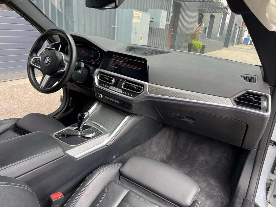 Grey BMW 420 2023 in Alytus, with an engine capacity of 2.00 L and mileage of 81 thousand km for 18999 €, photo 21 on AUTOMOTO.COM.LV
