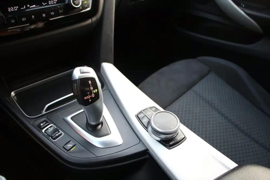 Pelēks BMW 420 2018 Mārupe, ar dzinēja tilpumu 2.00 L un nobraukumu 205 tūkst. km par 18350 €, foto 19 vietnē AUTOMOTO.COM.LV
