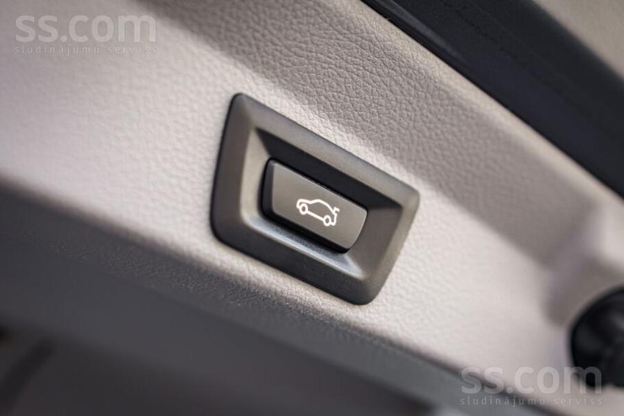 Pelēks BMW 420 2015 Rīga, ar dzinēja tilpumu 2.00 L un nobraukumu 176 tūkst. km par 15990 €, foto 9 vietnē AUTOMOTO.COM.LV