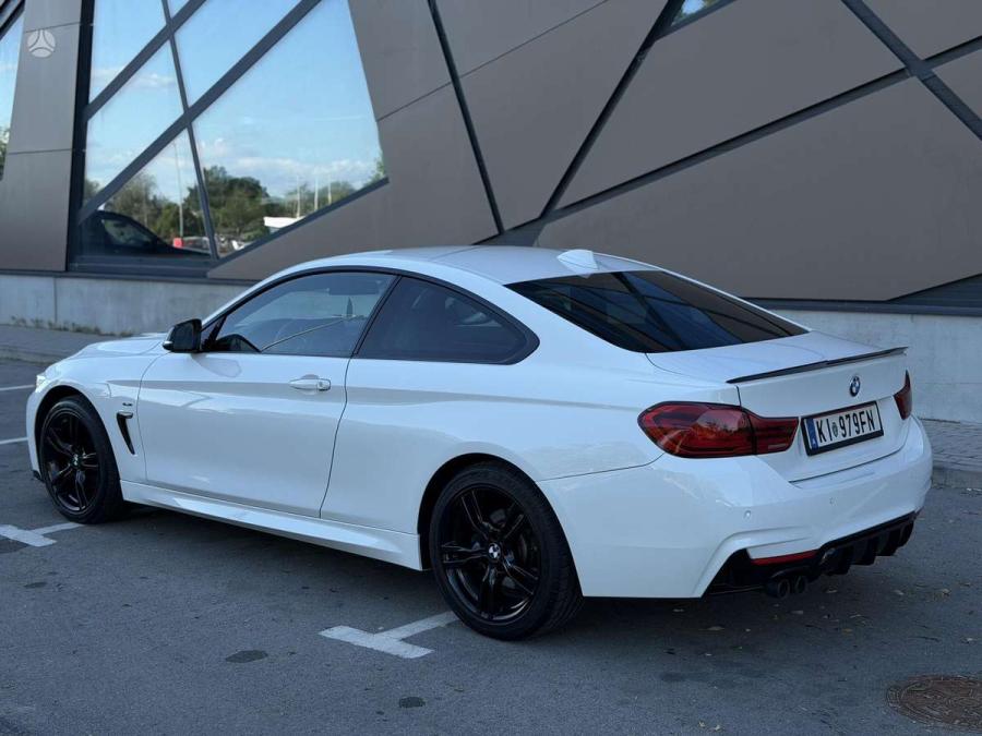 White BMW 420 2015 in Siauliai, with an engine capacity of 2.00 L and mileage of 282 thousand km for 17000 €, photo 8 on AUTOMOTO.COM.LV