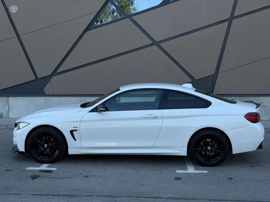 White BMW 420 2015 in Siauliai, with an engine capacity of 2.00 L and mileage of 282 thousand km for 17000 €, photo 9 on AUTOMOTO.COM.LV