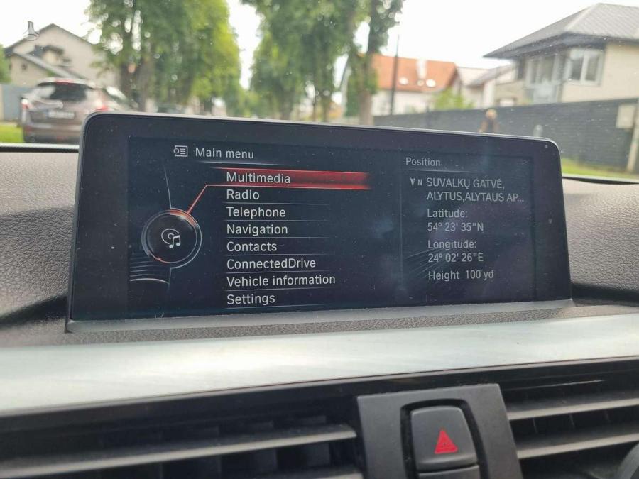 White BMW 420 2015 in Alytus, with an engine capacity of 2.00 L and mileage of 180 thousand km for 4550 €, photo 11 on AUTOMOTO.COM.LV