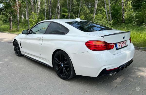 White BMW 420 2016 in Kaunas, with an engine capacity of 2.00 L and mileage of 235 thousand km for 15200 €, photo 8 on AUTOMOTO.COM.LV