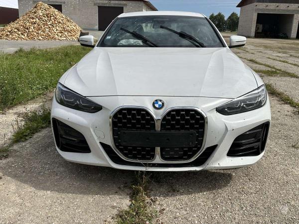 White BMW 420 2020 in Kaunas, with an engine capacity of 2.00 L and mileage of 120 thousand km for 14700 €, photo 3 on AUTOMOTO.COM.LV