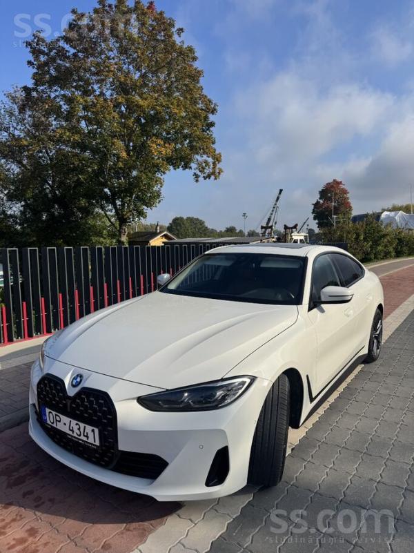 White BMW 420 2022 in Riga, with an engine capacity of 2.00 L and mileage of 228 thousand km for 23200 €, photo 1 on AUTOMOTO.COM.LV