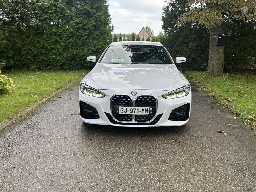 White BMW 420 2020 in Kaunas, with an engine capacity of 2.00 L and mileage of 140 thousand km for 15400 €, photo 3 on AUTOMOTO.COM.LV