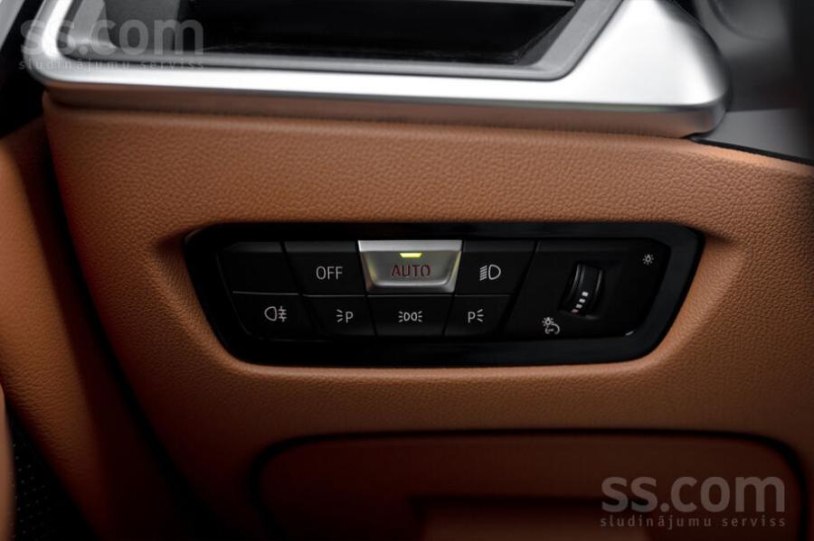 White BMW 420 2022 in Riga, with an engine capacity of 2.00 L and mileage of 192 thousand km for 27900 €, photo 14 on AUTOMOTO.COM.LV