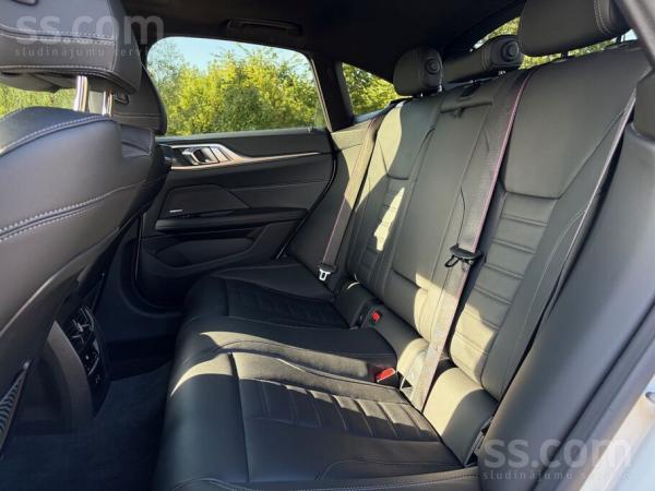 White BMW 420 2022 in Riga, with an engine capacity of 2.00 L and mileage of 22 thousand km for 43900 €, photo 8 on AUTOMOTO.COM.LV