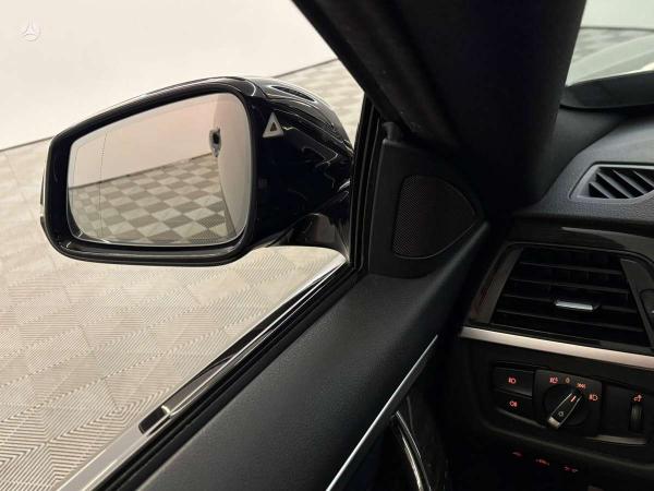 Black BMW 425 2015 in Marijampole, with an engine capacity of 2.00 L and mileage of 227 thousand km for 14999 €, photo 7 on AUTOMOTO.COM.LV