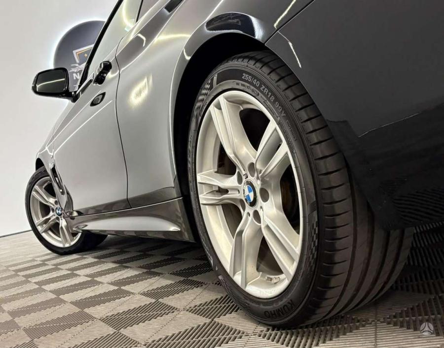 Melns BMW 425 2015 Marijampole, ar dzinēja tilpumu 2.00 L un nobraukumu 227 tūkst. km par 14999 €, foto 20 vietnē AUTOMOTO.COM.LV