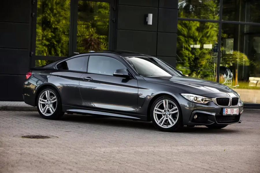 Pelēks BMW 425 2016 Jelgava, ar dzinēja tilpumu 2.00 L un nobraukumu 204 tūkst. km par 17900 €, foto 8 vietnē AUTOMOTO.COM.LV
