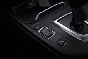Pelēks BMW 425 2016 Jelgava, ar dzinēja tilpumu 2.00 L un nobraukumu 204 tūkst. km par 17900 €, foto 20 vietnē AUTOMOTO.COM.LV