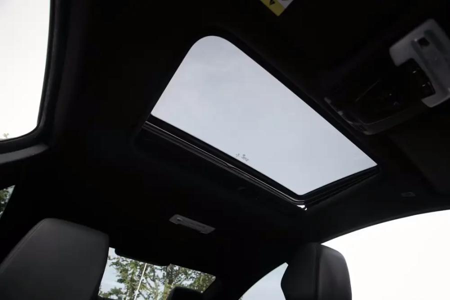 Pelēks BMW 425 2016 Jelgava, ar dzinēja tilpumu 2.00 L un nobraukumu 204 tūkst. km par 17900 €, foto 28 vietnē AUTOMOTO.COM.LV