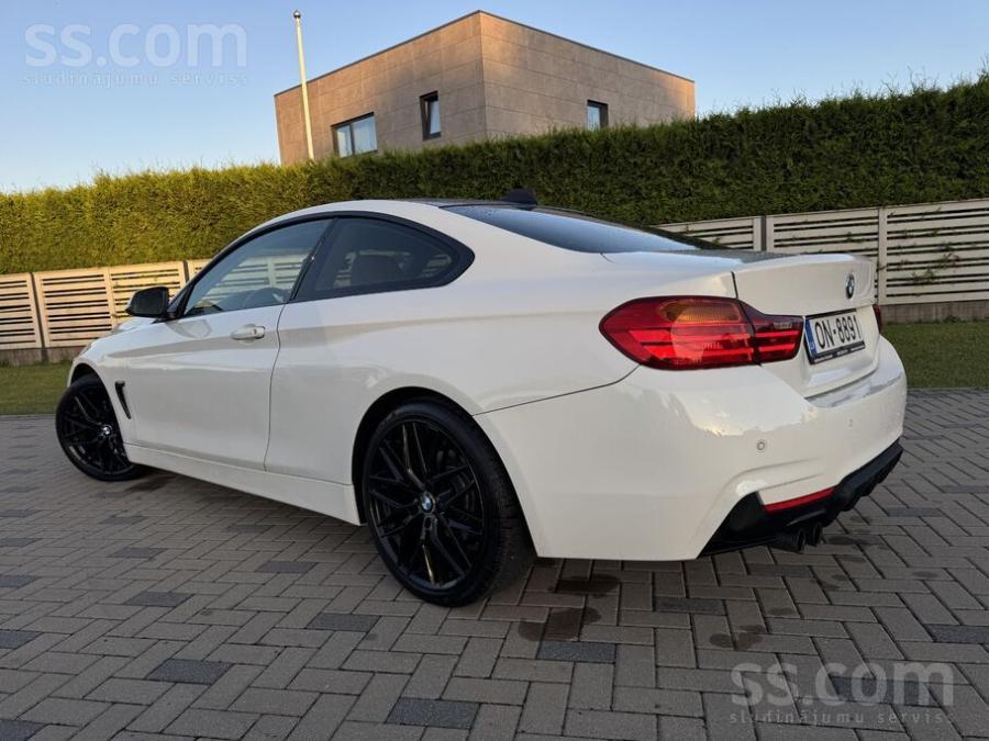 White BMW 425 2015 in Riga, with an engine capacity of 2.00 L and mileage of 223 thousand km for 12900 €, photo 3 on AUTOMOTO.COM.LV