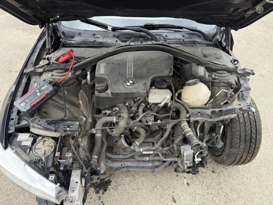 Черный БМВ 428 2014 в Шяуляй, объемом двигателя 2.00 л и пробегом 152 тыс. км за 6499 €, фото 4 на AUTOMOTO.COM.LV