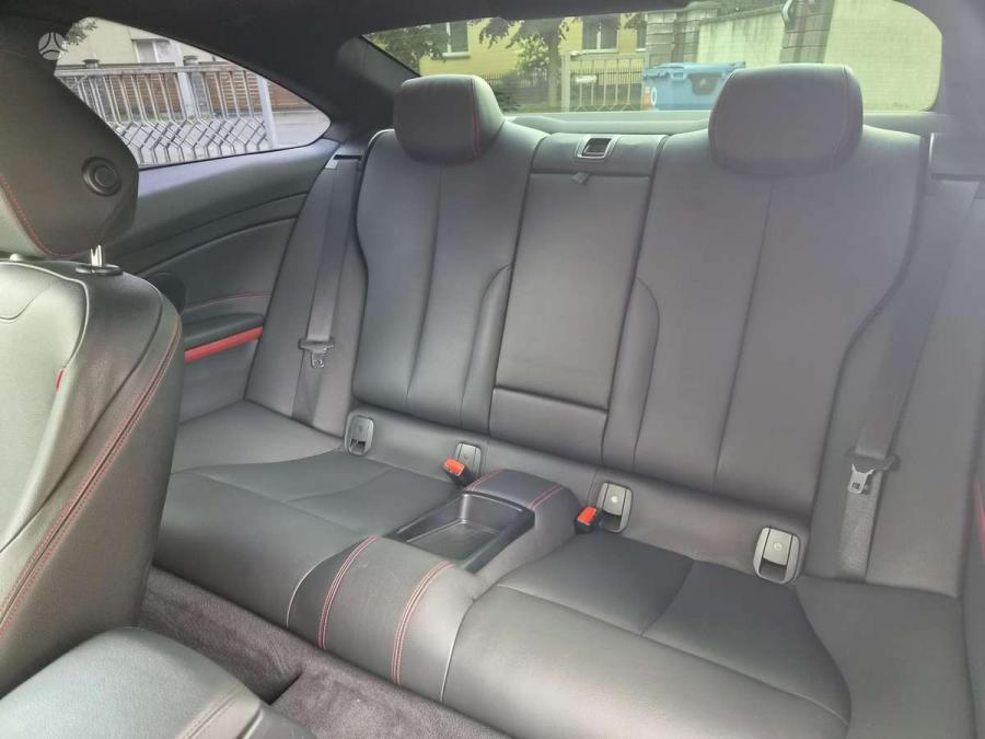 Melns BMW 428 2014 Kauņa, ar dzinēja tilpumu 2.00 L un nobraukumu 130 tūkst. km par 12500 €, foto 9 vietnē AUTOMOTO.COM.LV