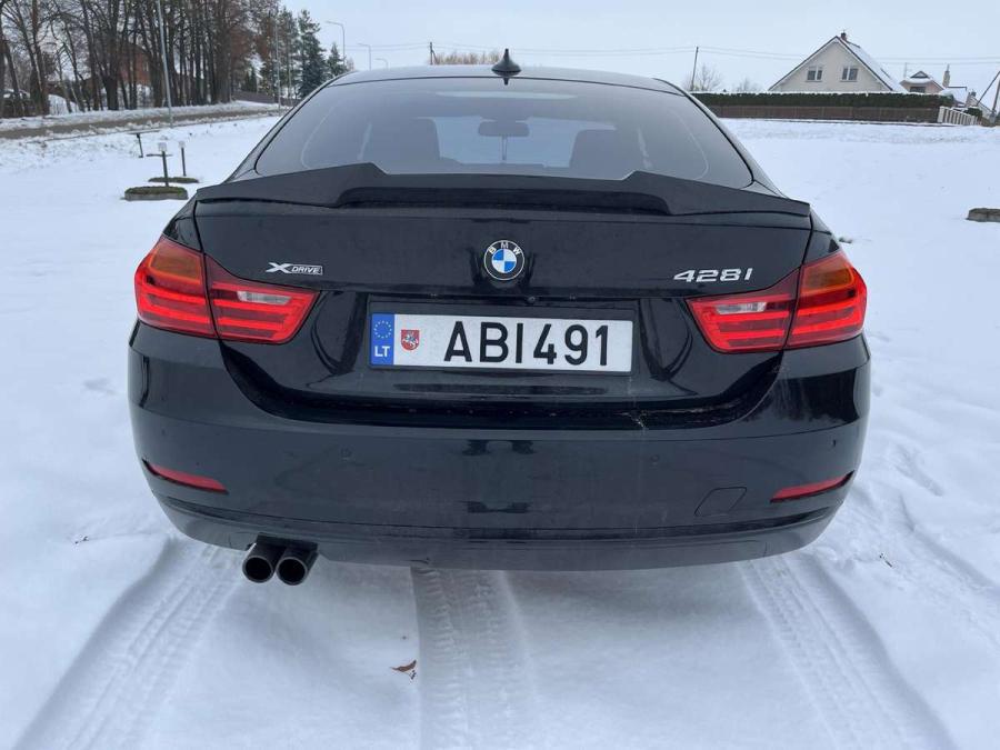 Black BMW 428 2016 in Vilkaviskis, with an engine capacity of 2.00 L and mileage of 153 thousand km for 11500 €, photo 7 on AUTOMOTO.COM.LV