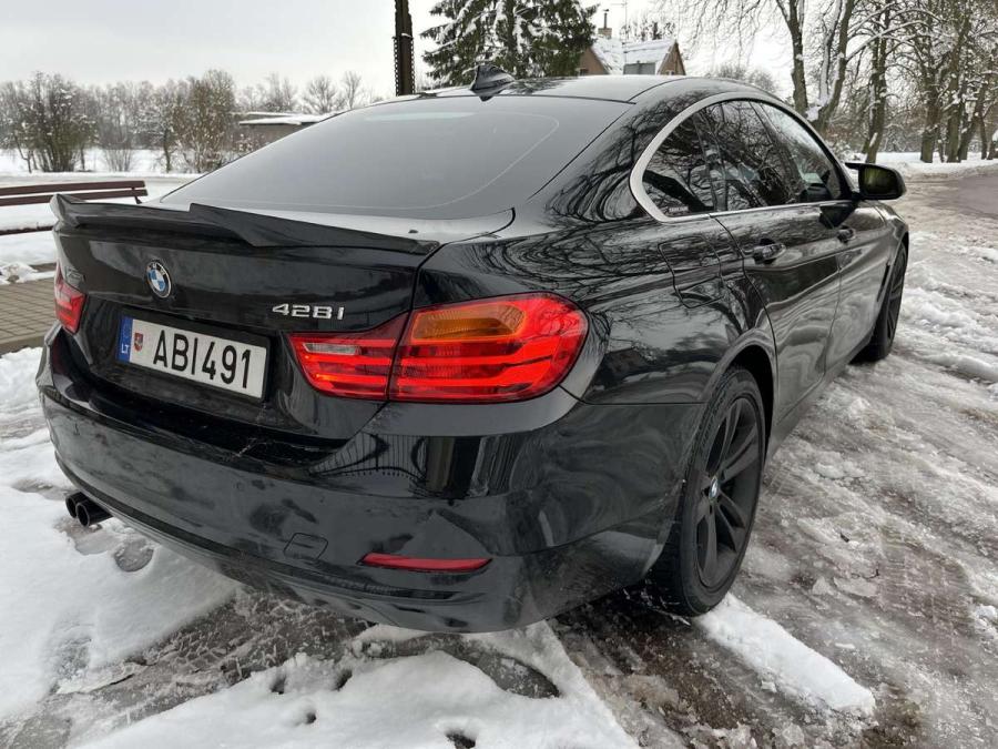 Black BMW 428 2016 in Vilkaviskis, with an engine capacity of 2.00 L and mileage of 153 thousand km for 11500 €, photo 11 on AUTOMOTO.COM.LV
