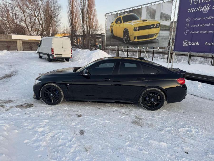 Black BMW 428 2016 in Klaipeda, with an engine capacity of 2.00 L and mileage of 200 thousand km for 13700 €, photo 7 on AUTOMOTO.COM.LV
