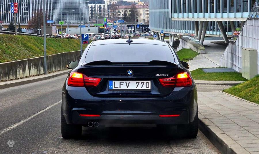 Blue BMW 428 2015 in Vilnius, with an engine capacity of 2.00 L and mileage of 199 thousand km for 12900 €, photo 13 on AUTOMOTO.COM.LV