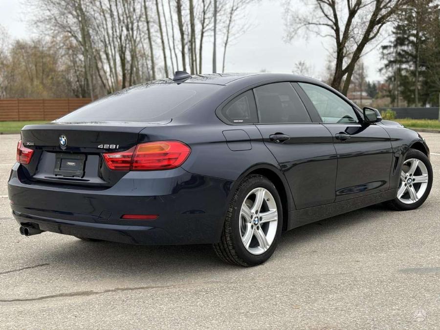 Blue BMW 428 2015 in Ukmerge, with an engine capacity of 2.00 L and mileage of 138 thousand km for 10900 €, photo 7 on AUTOMOTO.COM.LV