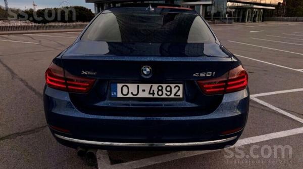 Blue BMW 428 2015 in Riga, with an engine capacity of 2.00 L and mileage of 155 thousand km for 12900 €, photo 8 on AUTOMOTO.COM.LV