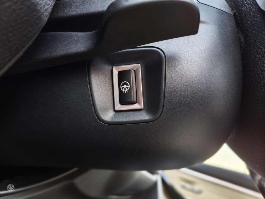 Blue BMW 428 2016 in Taurage, with an engine capacity of 2.00 L and mileage of 210 thousand km for 13000 €, photo 13 on AUTOMOTO.COM.LV