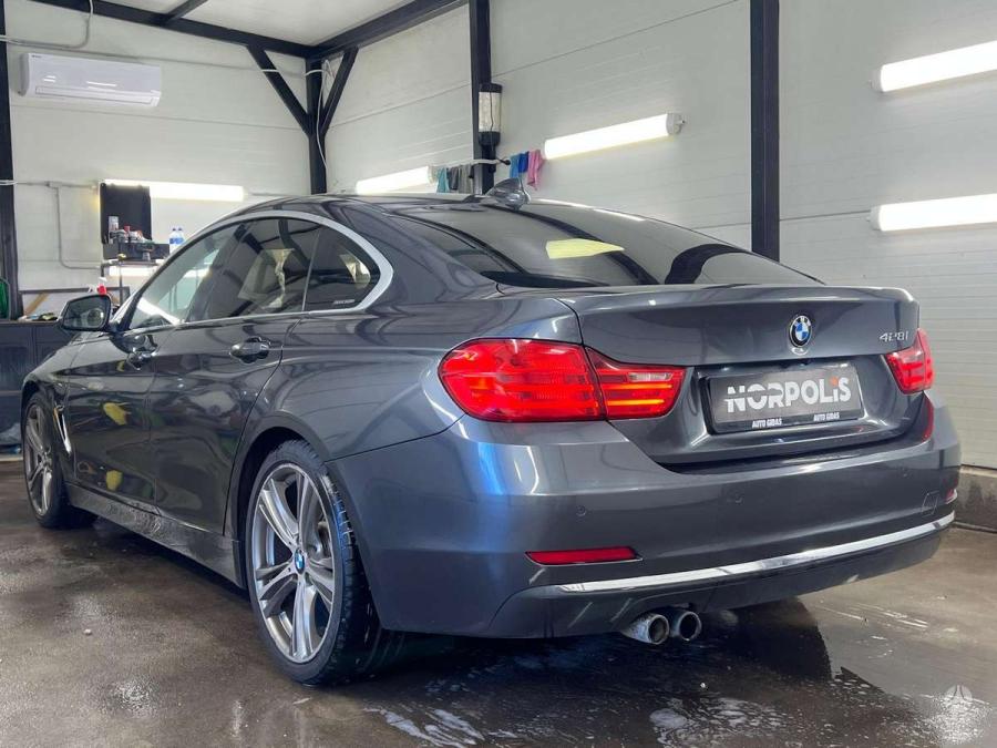Grey BMW 428 2016 in Vilnius, with an engine capacity of 2.00 L and mileage of 225 thousand km for 10200 €, photo 8 on AUTOMOTO.COM.LV
