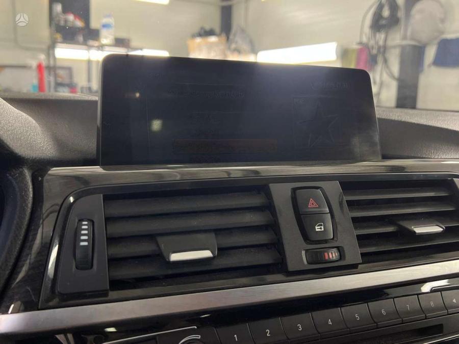 Grey BMW 428 2016 in Vilnius, with an engine capacity of 2.00 L and mileage of 225 thousand km for 10200 €, photo 20 on AUTOMOTO.COM.LV