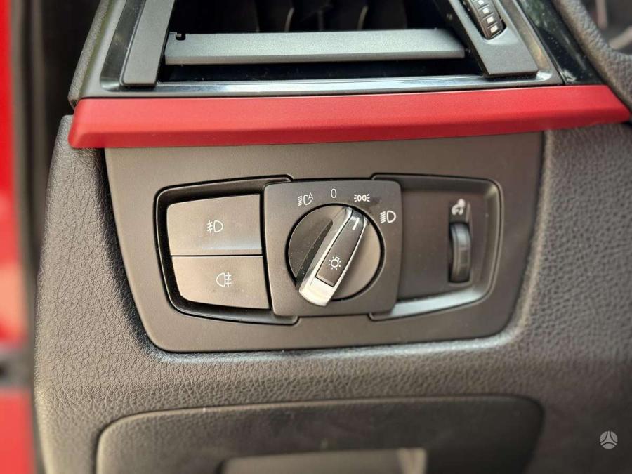 Red BMW 428 2014 in Vilnius, with an engine capacity of 2.00 L and mileage of 253 thousand km for 14200 €, photo 14 on AUTOMOTO.COM.LV