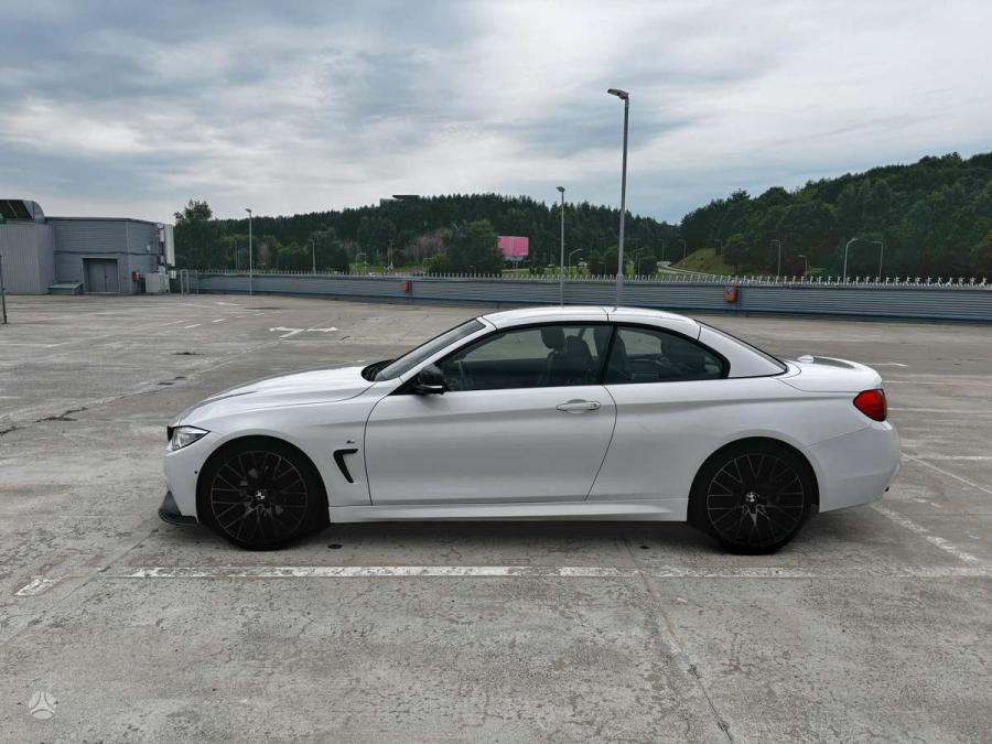 White BMW 428 2015 in Vilnius, with an engine capacity of 2.00 L and mileage of 165 thousand km for 13950 €, photo 8 on AUTOMOTO.COM.LV