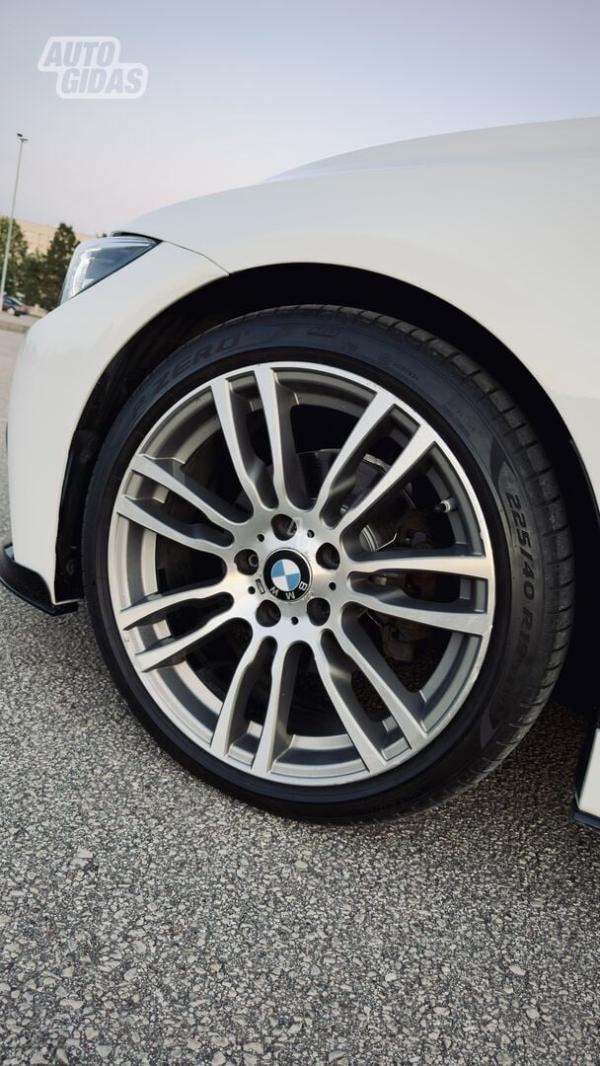 BMW 428 2015 in Kaunas on AUTOMOTO.COM.LV White BMW 428 2015 in Kaunas, with an engine capacity of 2.00 L and mileage of 161 thousand km for 16000 €, photo 10 on AUTOMOTO.COM.LV